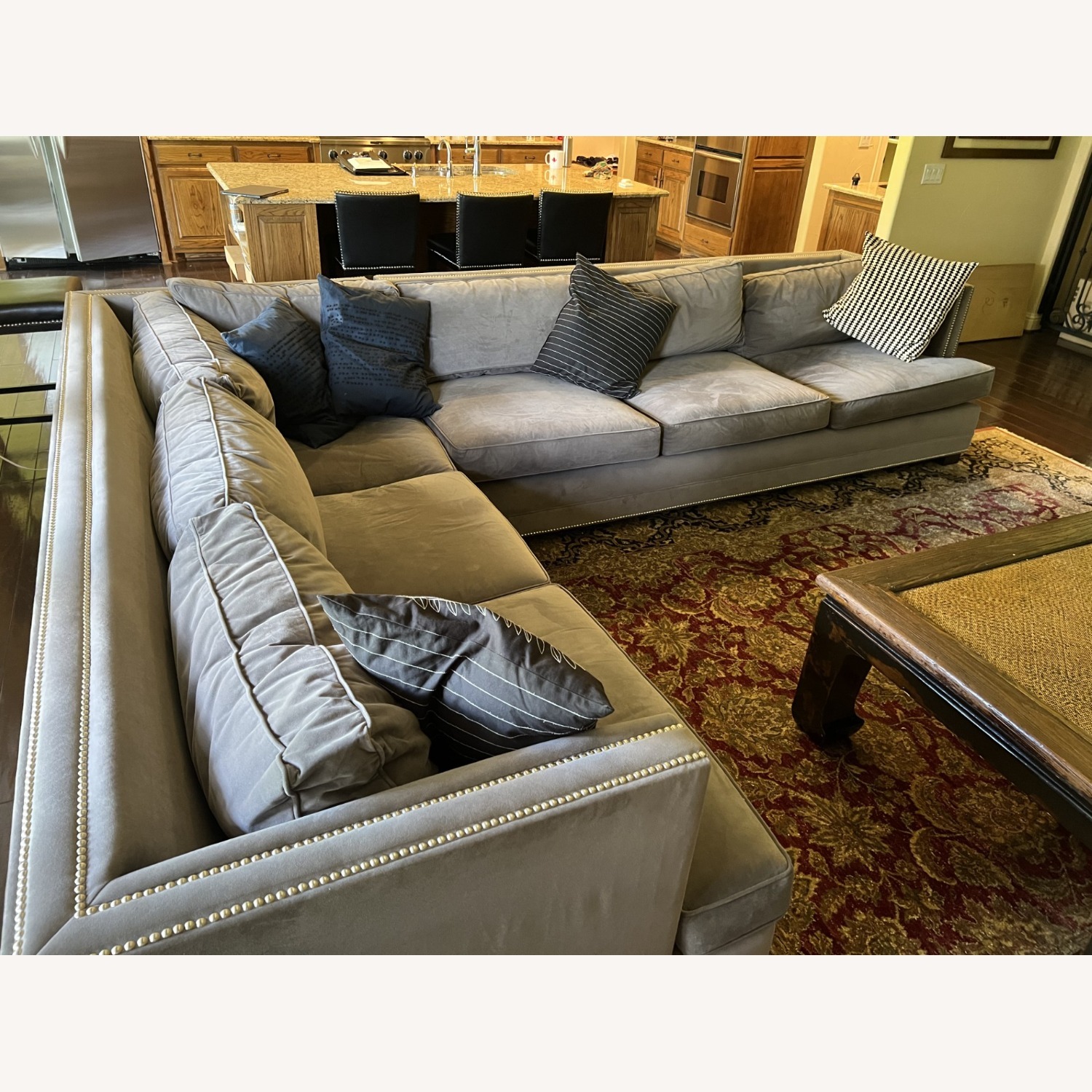 Keaton L-Shaped Sectional - AptDeco