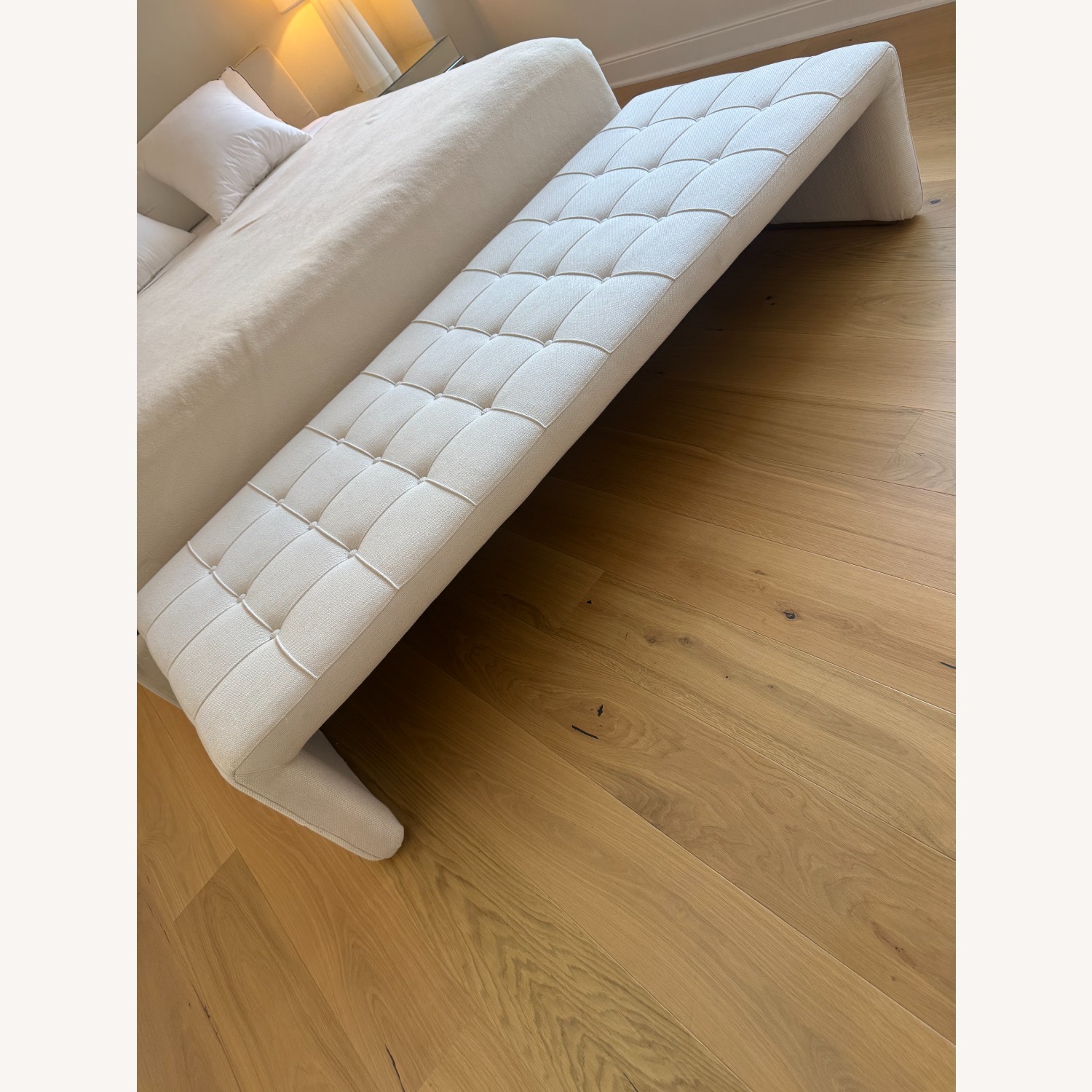 Porada Scarlett White Fabric Bench - AptDeco