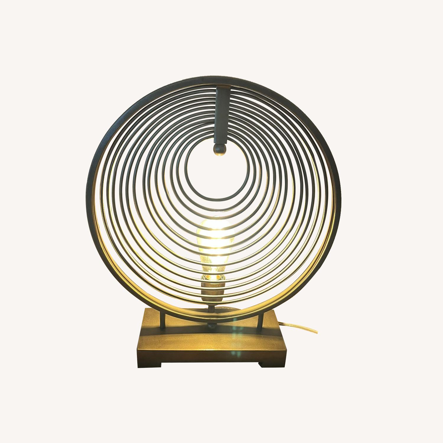 Rowan Circle Table Lamp - AptDeco