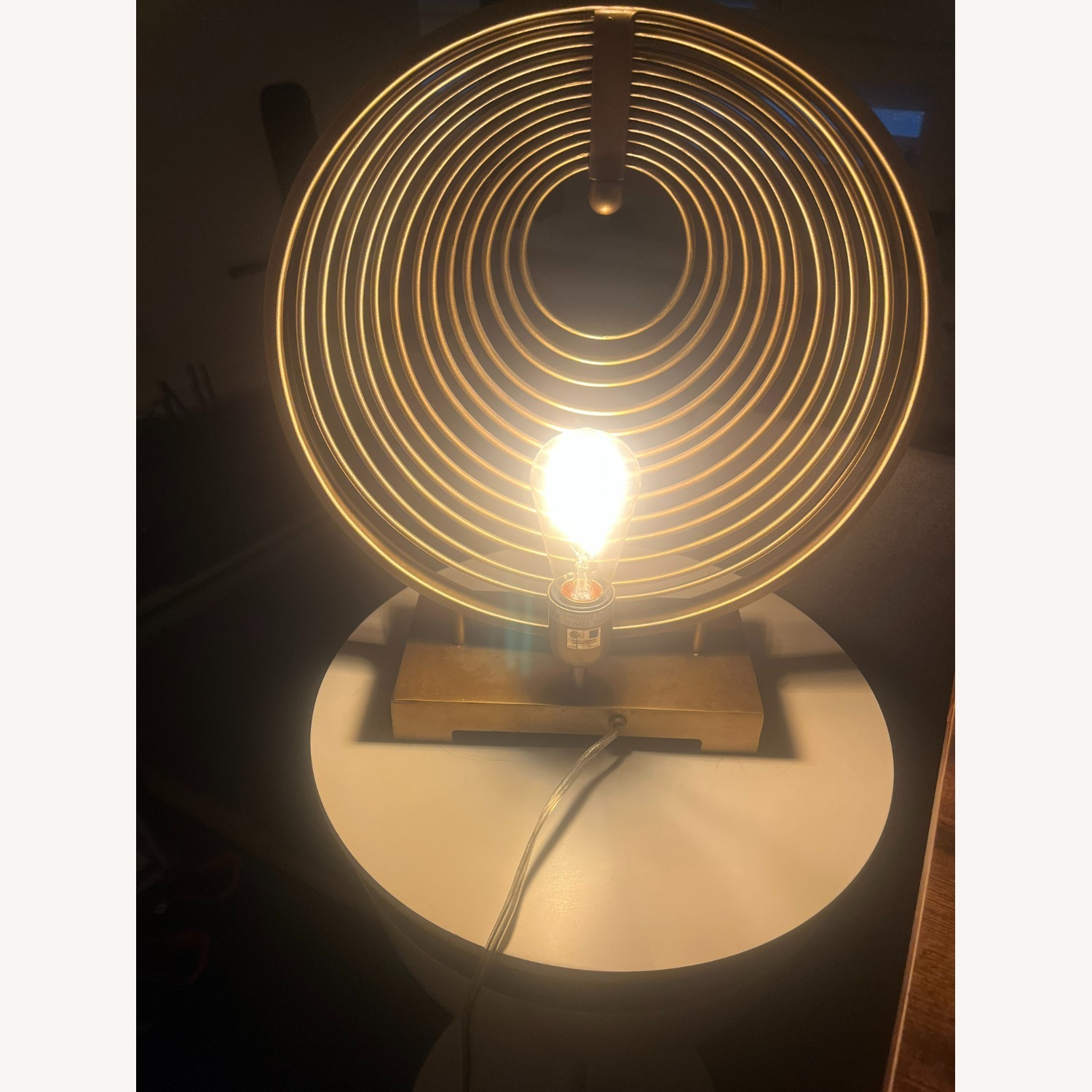 Rowan Circle Table Lamp - AptDeco