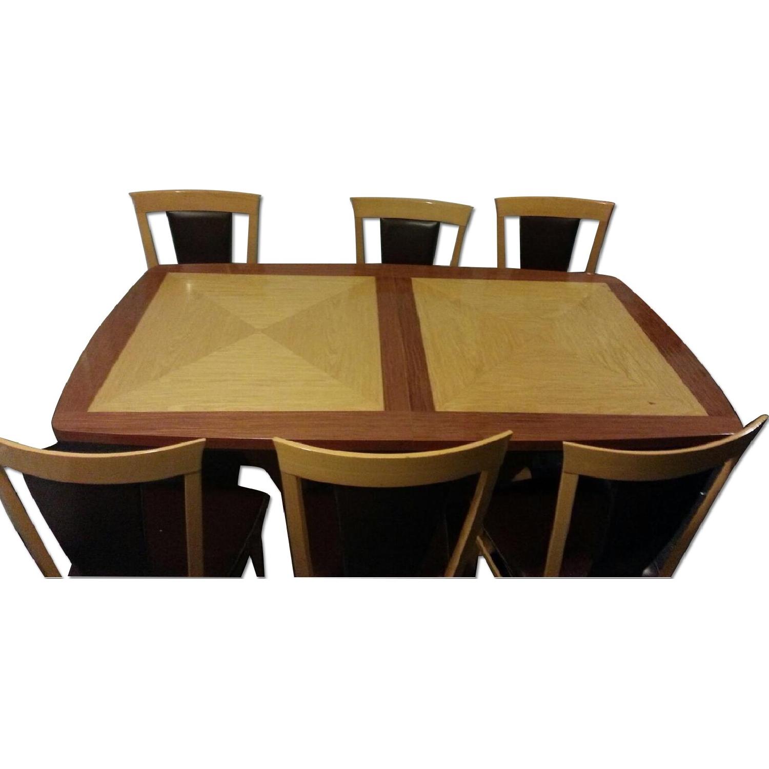 Solid Wood Expandable Table w/ 6 Chairs - AptDeco