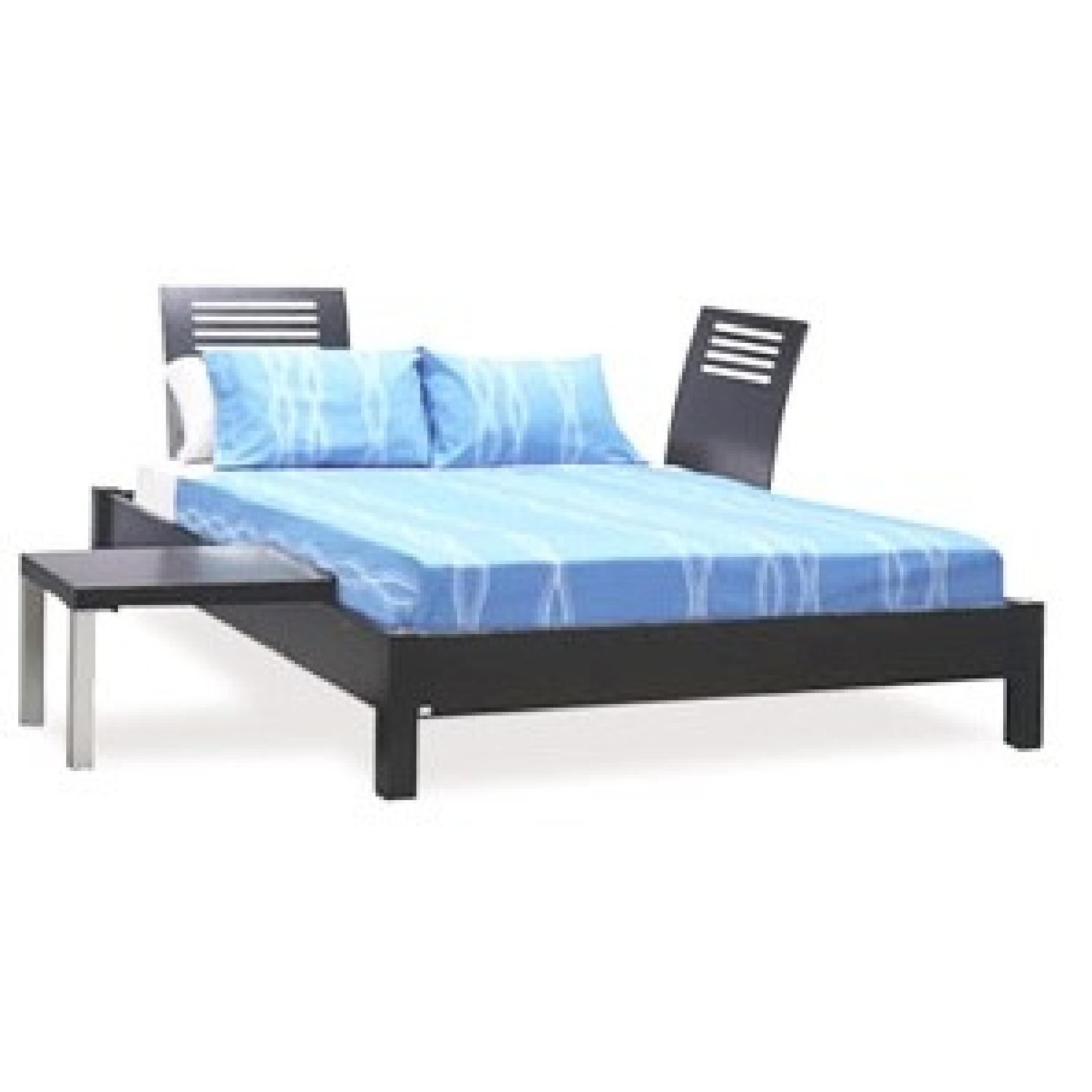 EQ3 B2C Expresso Wood Queen Size Platform Bedroom Set - AptDeco