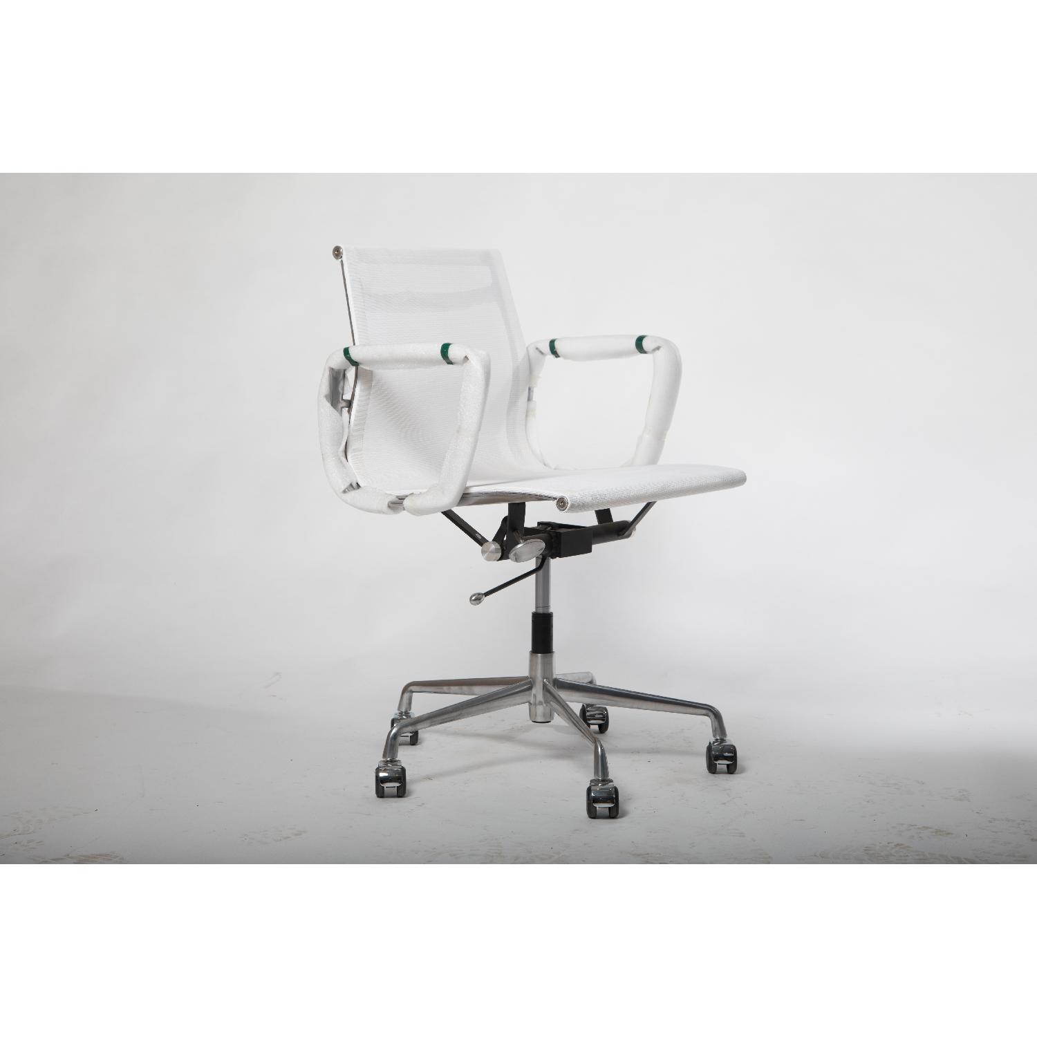 Organic Modernism Office White Mess Chair - AptDeco