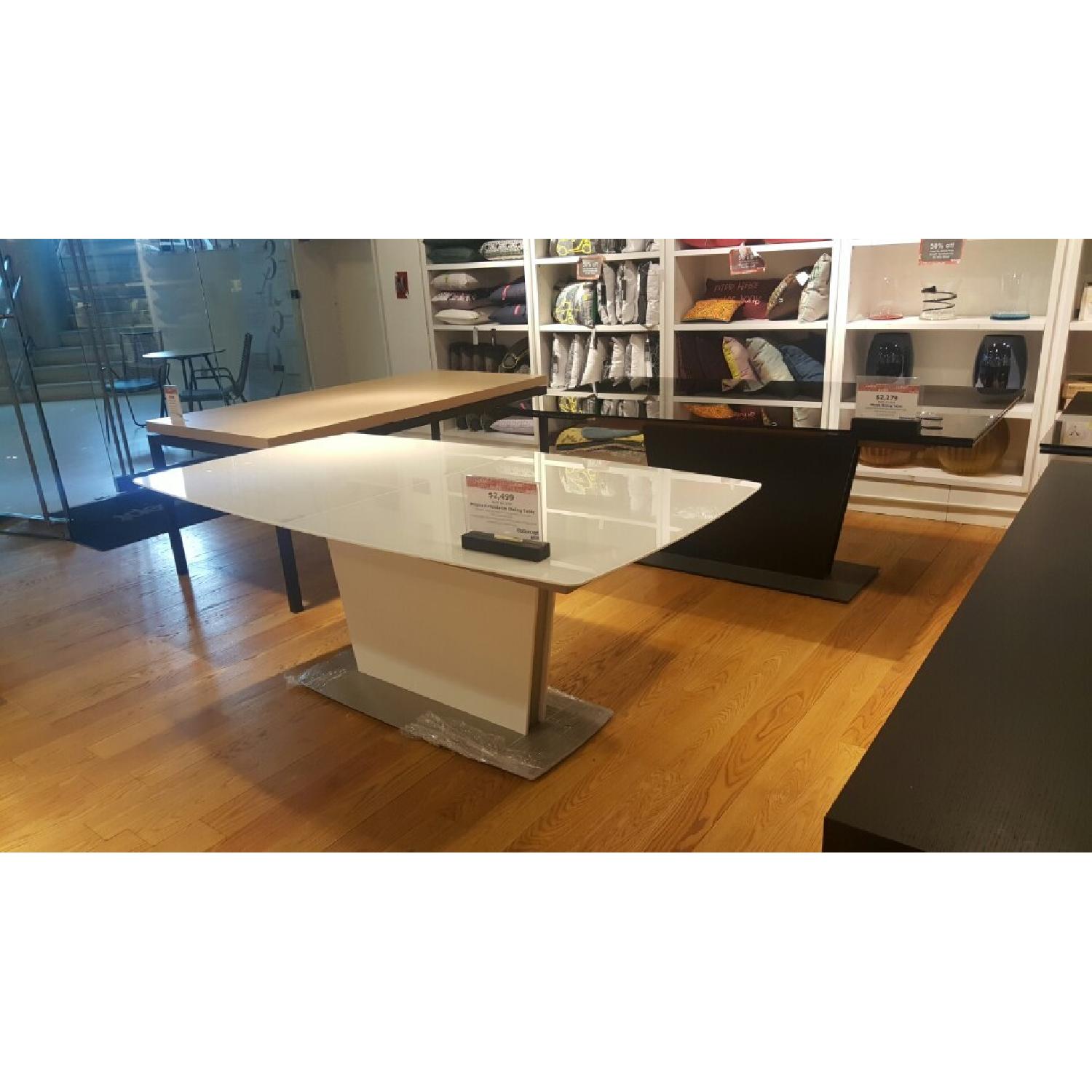 BoConcept Milano Extendable Dining Table - AptDeco