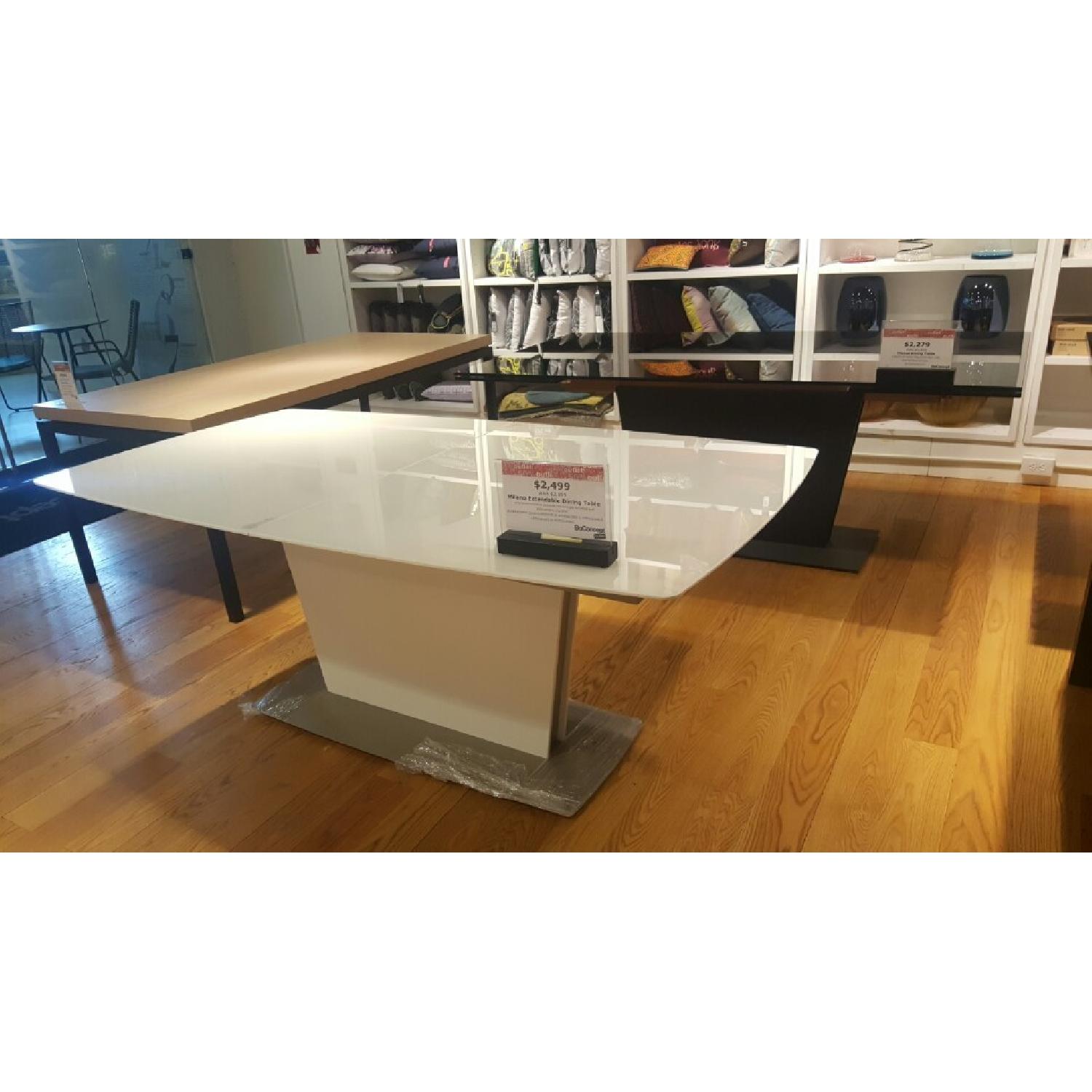 BoConcept Milano Extendable Dining Table - AptDeco