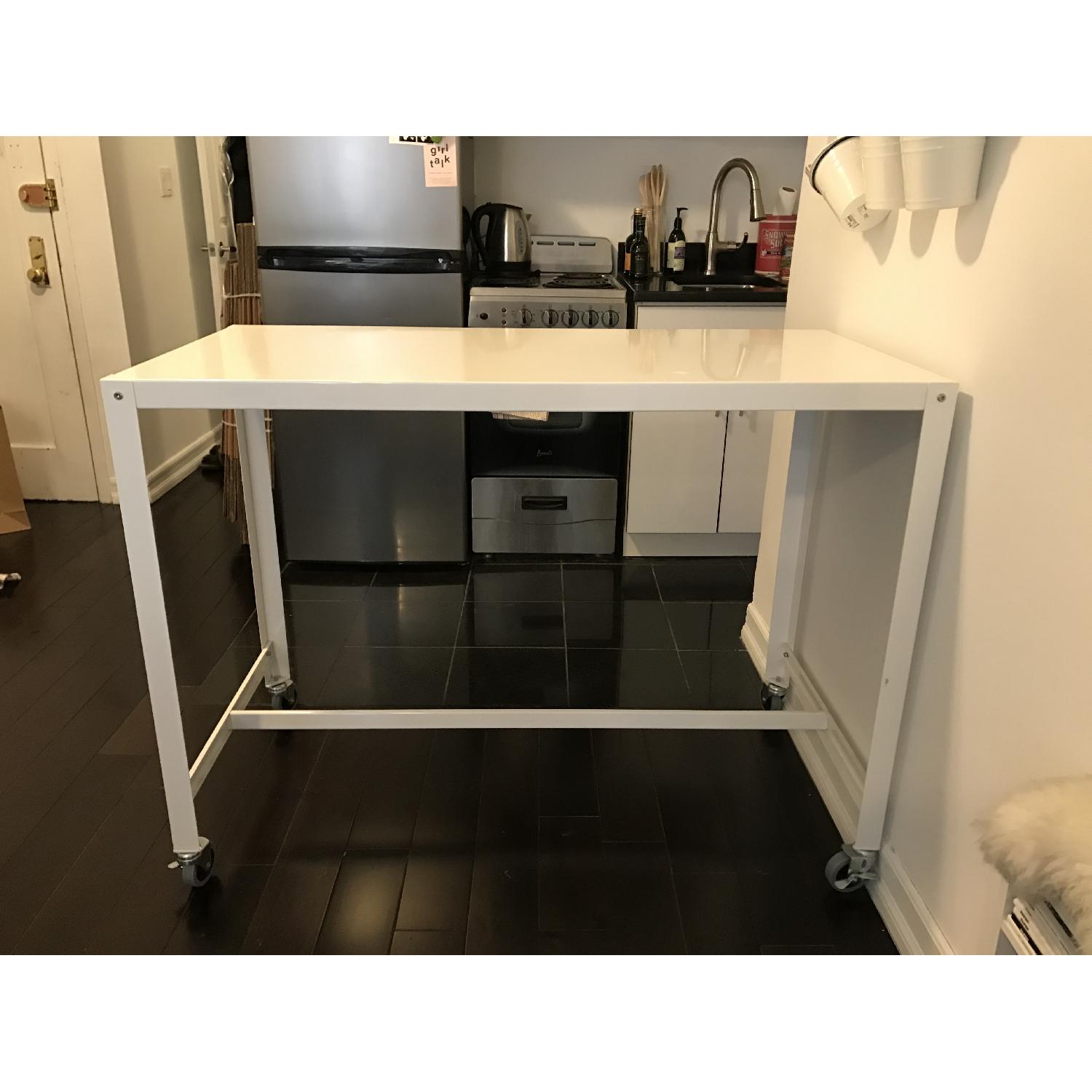 CB2 Kitchen Table - AptDeco