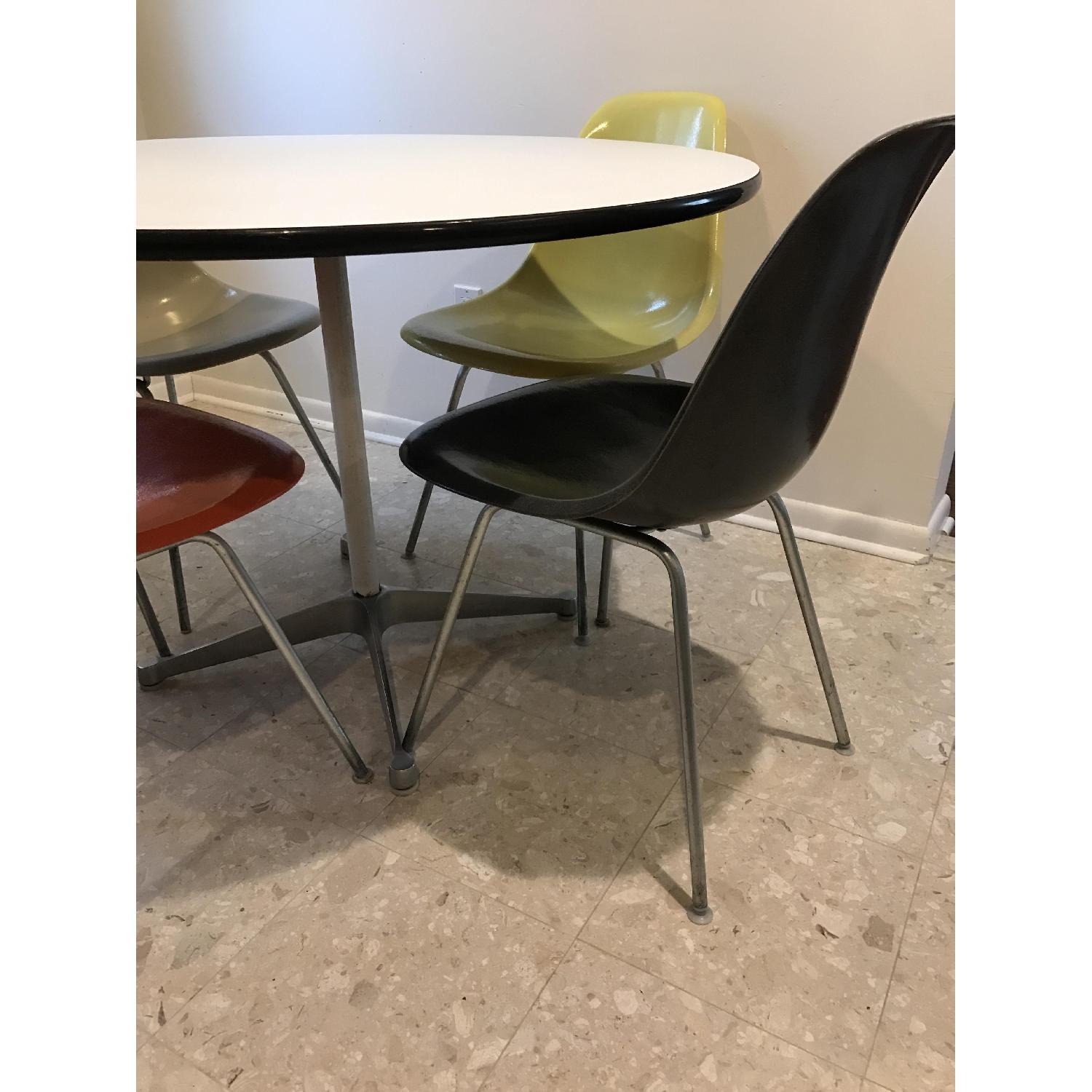 Vintage Herman Miller 5 Piece Dining Set - AptDeco