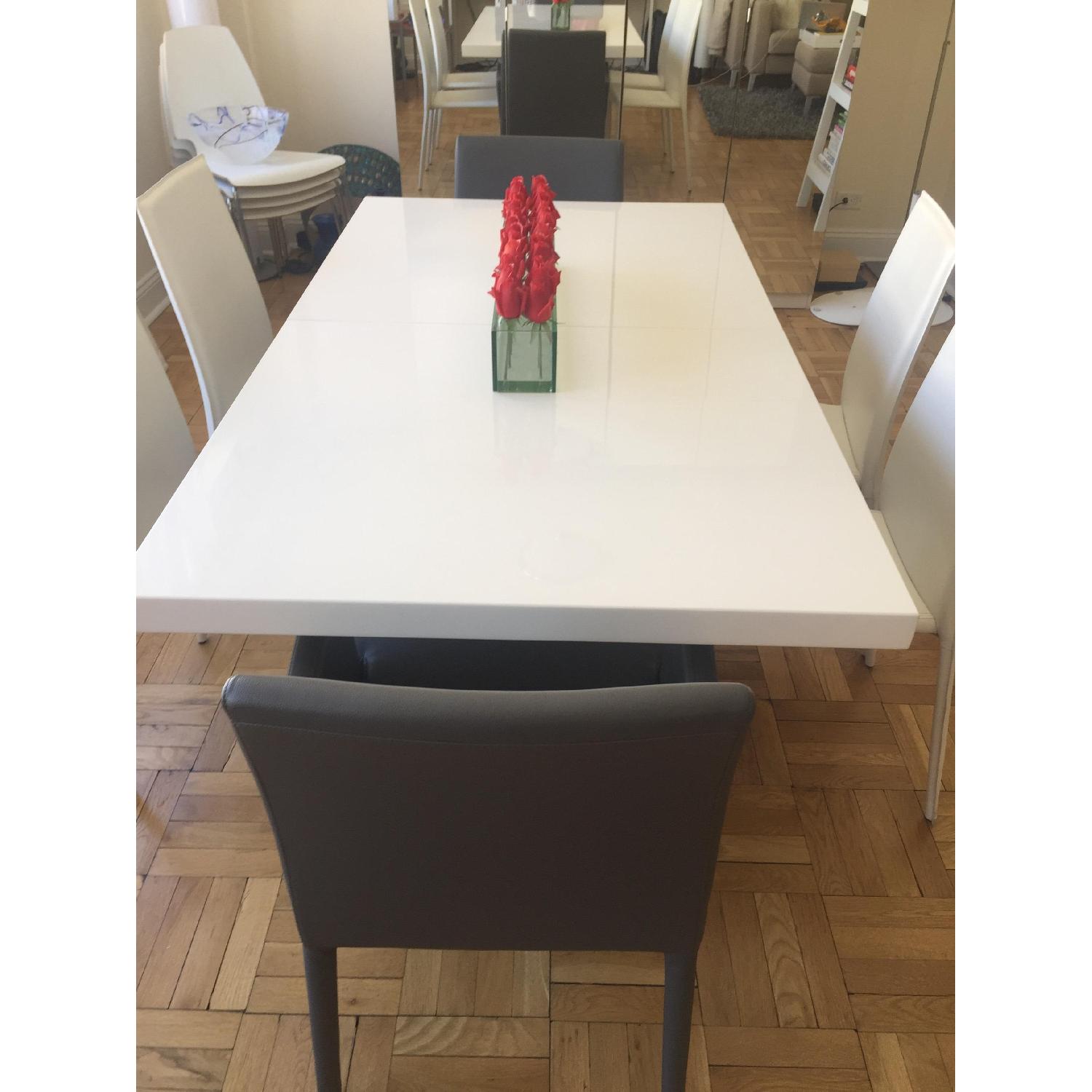 Modani Lexington Extendable Mid Century Modern Dining Table in White ...