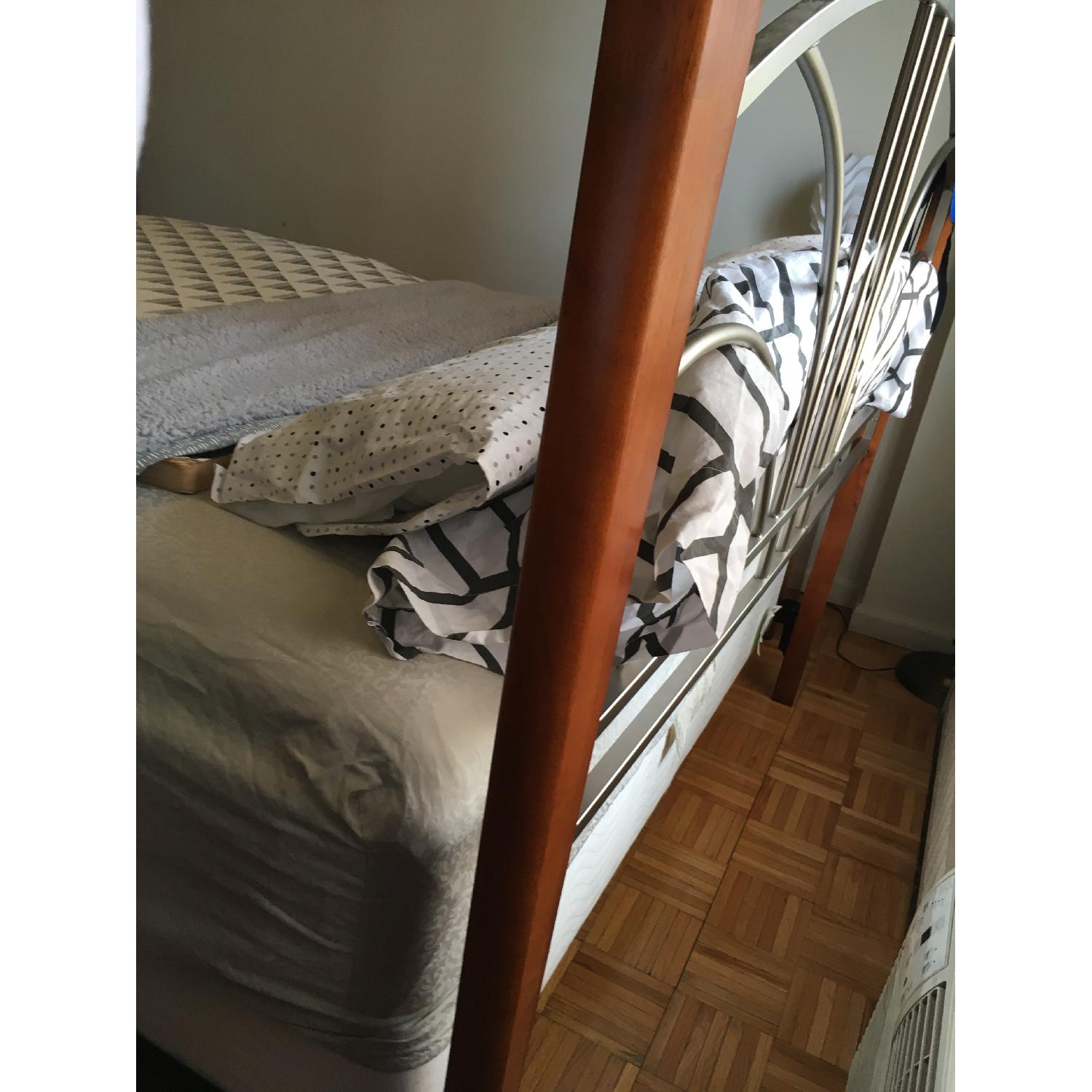 Queen Size Metal Bed Frame w/ Wooden Posts - AptDeco