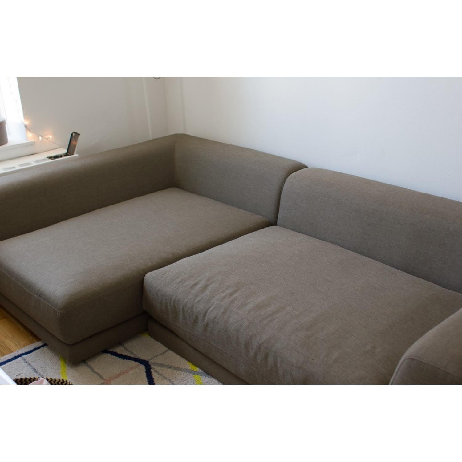 CB2 Uno Sectional Sofa - AptDeco