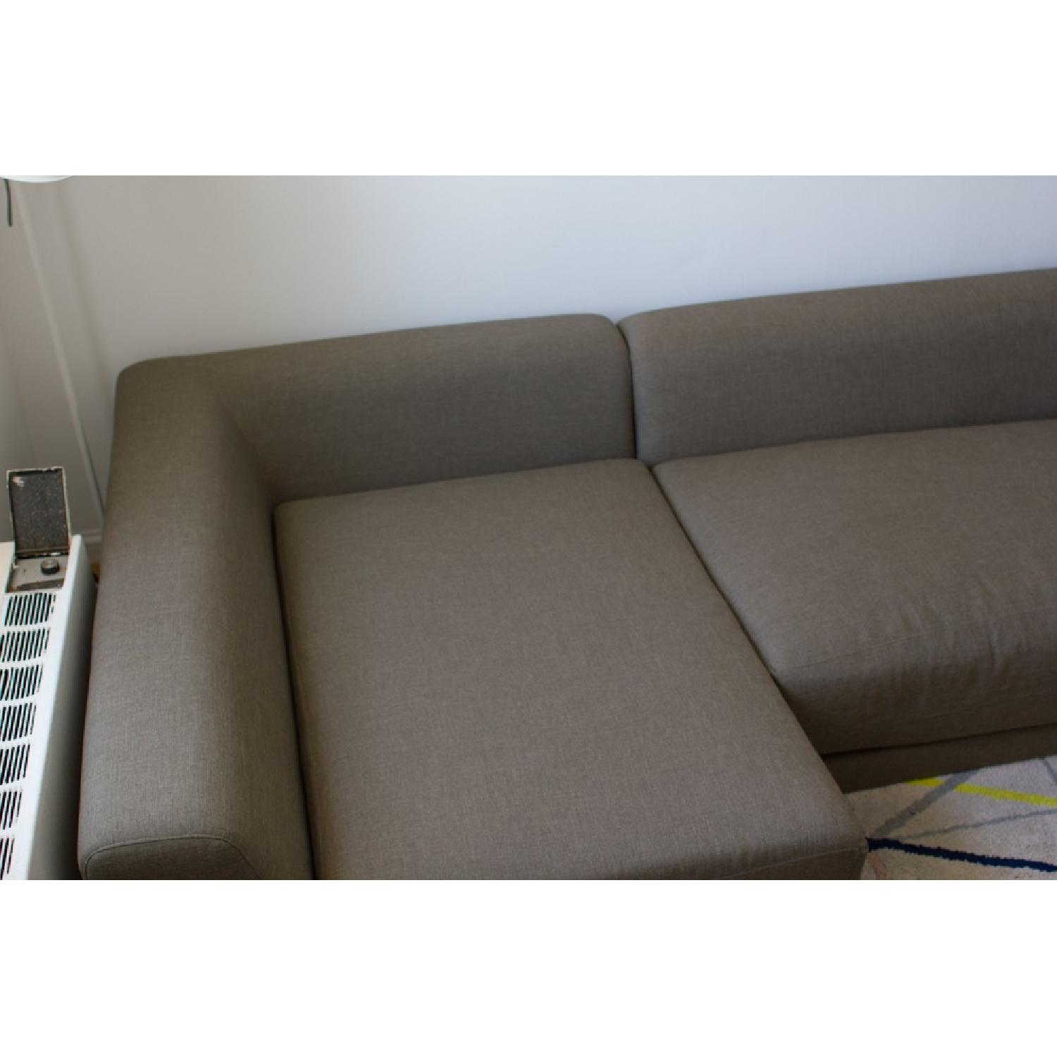 CB2 Uno Sectional Sofa - AptDeco