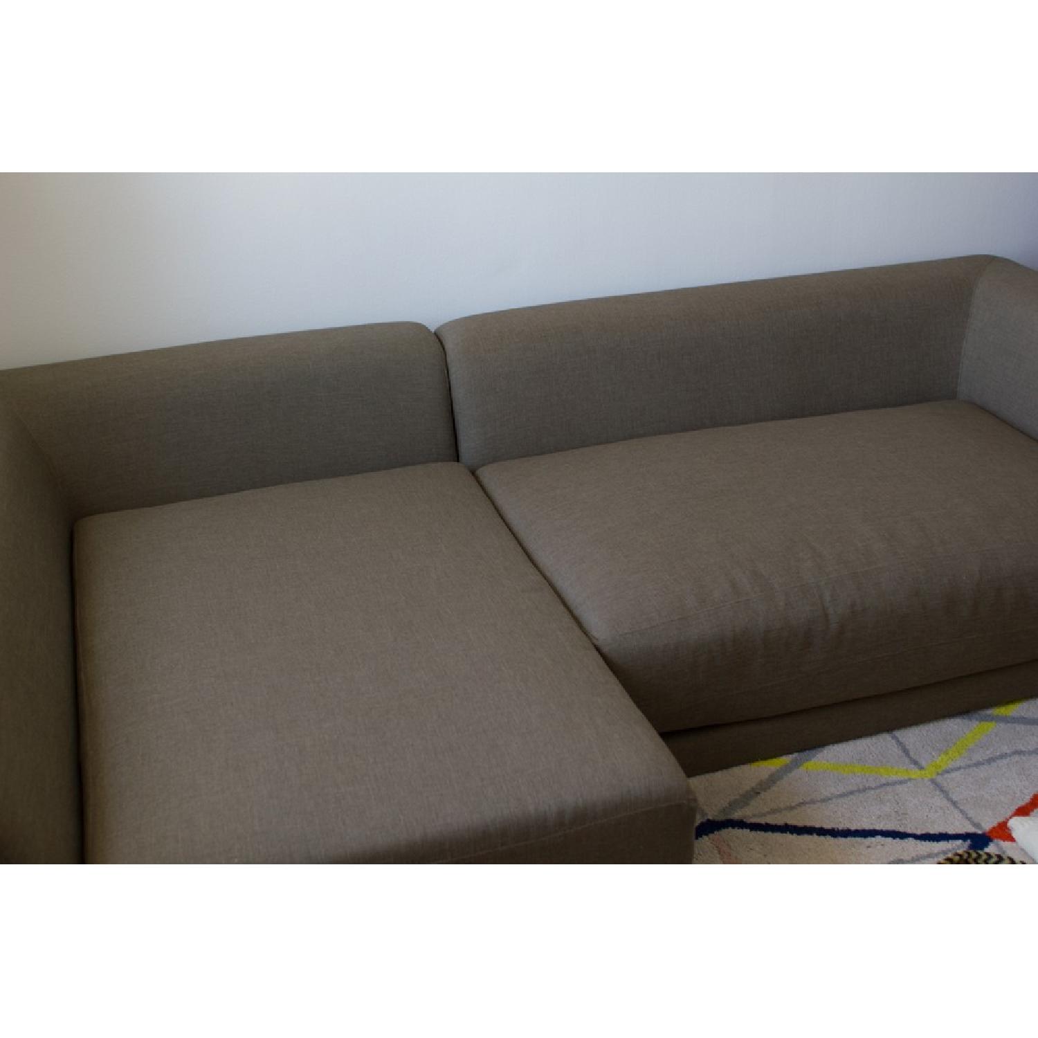 CB2 Uno Sectional Sofa - AptDeco