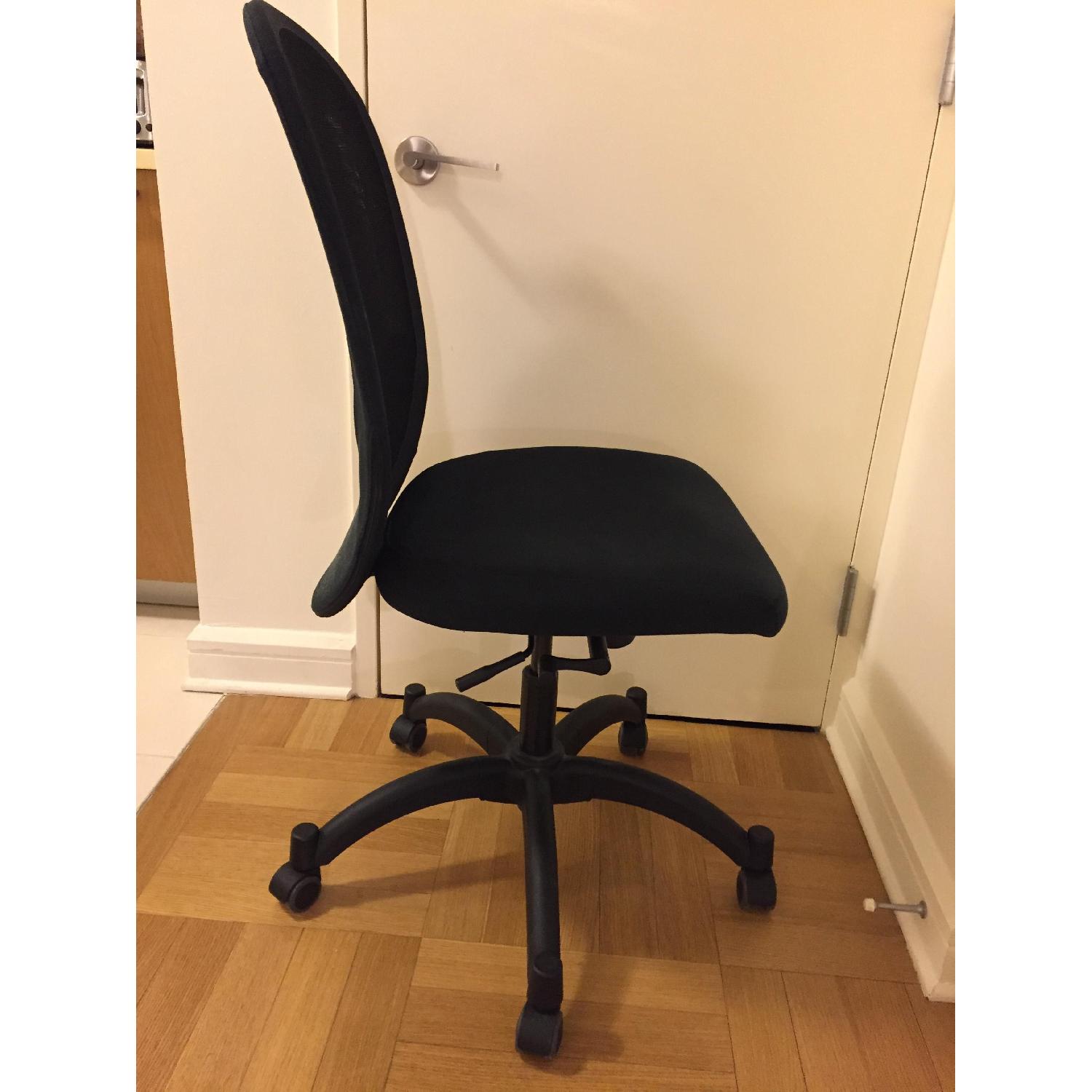 Ikea Adjustable Rolling Desk Chair - AptDeco
